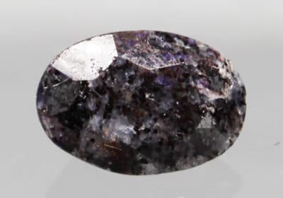 Violane | Gemological Collections